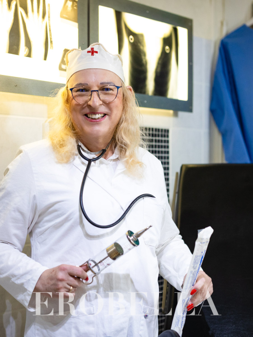 Dr.Vera Schulz in Berlin - +491746206867 | Erobella