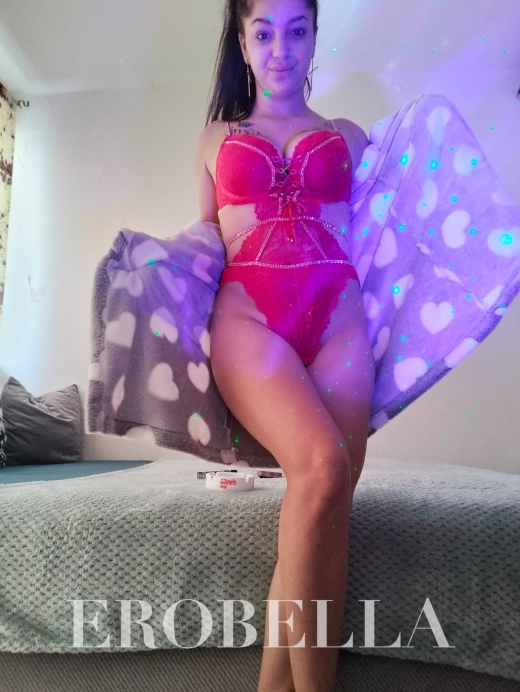 Amalia422 in München - +4917625340884 | Erobella
